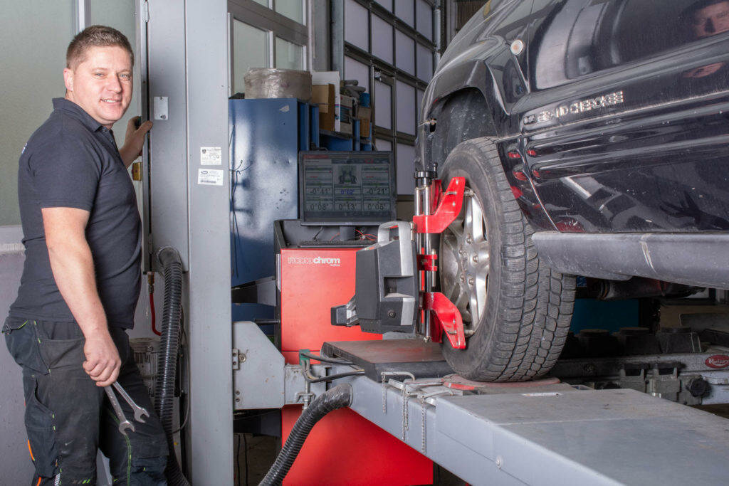 Otomobil servisi KFZ-Technik Senad GmbH Die Werkstatt, Yukarı Avusturya, foto