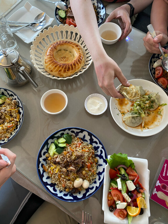 Restoran Manas-Ata, Osh, foto