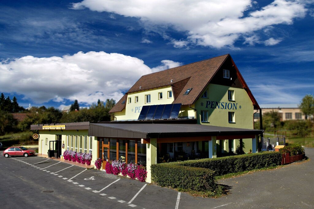 Restoran Motorest - pension U Hrachů, S. R. O., Dünya, foto
