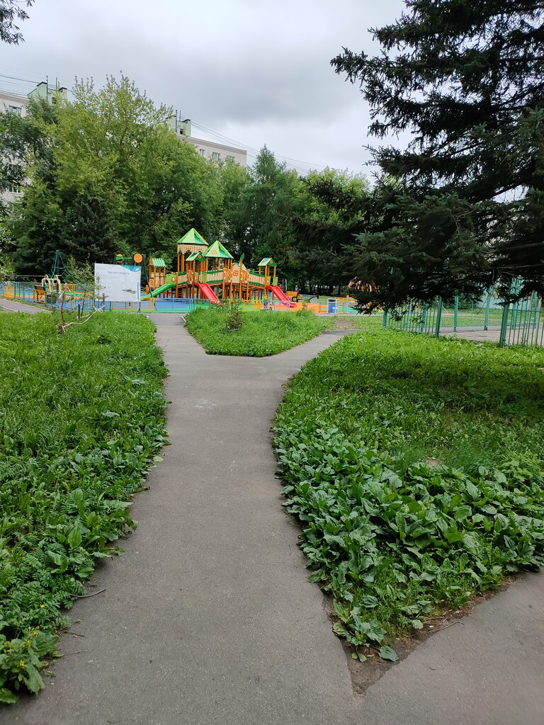 Oyun alanı Playground, Klin, foto