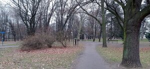 park Kombatantów (Warszawa, park Kombatantów), kültür ve eğlence parkları  Varşova'dan