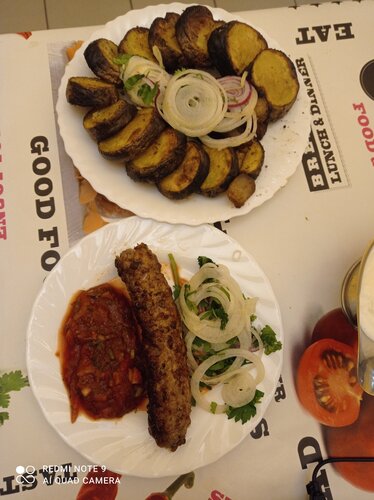 Kafe Traktir, Voronejskaya oblastı, foto