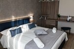 Famalu Apartments (Calata Ponte di Casanova No:1, Naples), otel  Napoli'den