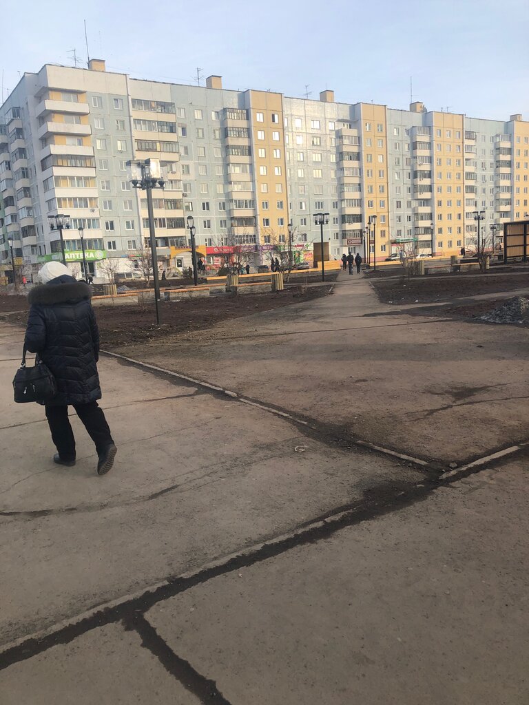 Cep telefonu ve aksesuarları satış mağazaları Svyaznoy, Bratsk, foto