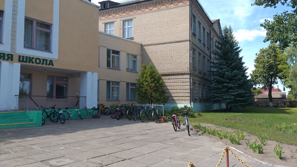 Ortaokul Srednyaya shkola Vasilevichskaya Guo, Vassilyevichy, foto