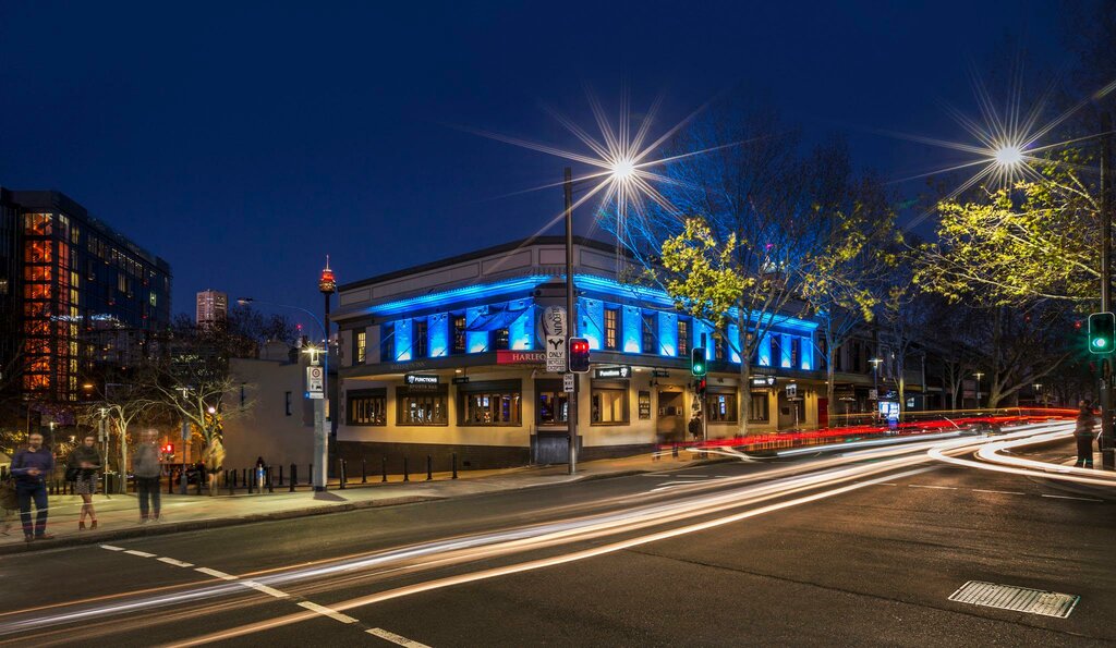 Bar Harlequin Inn, Sidney, foto