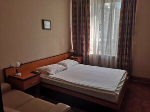 Ontario gostinichny kompleks Ukrtransneft (vulytsia Ivana Mazepy No:15, Kremenchuk), otel  Kremenchuk'tan