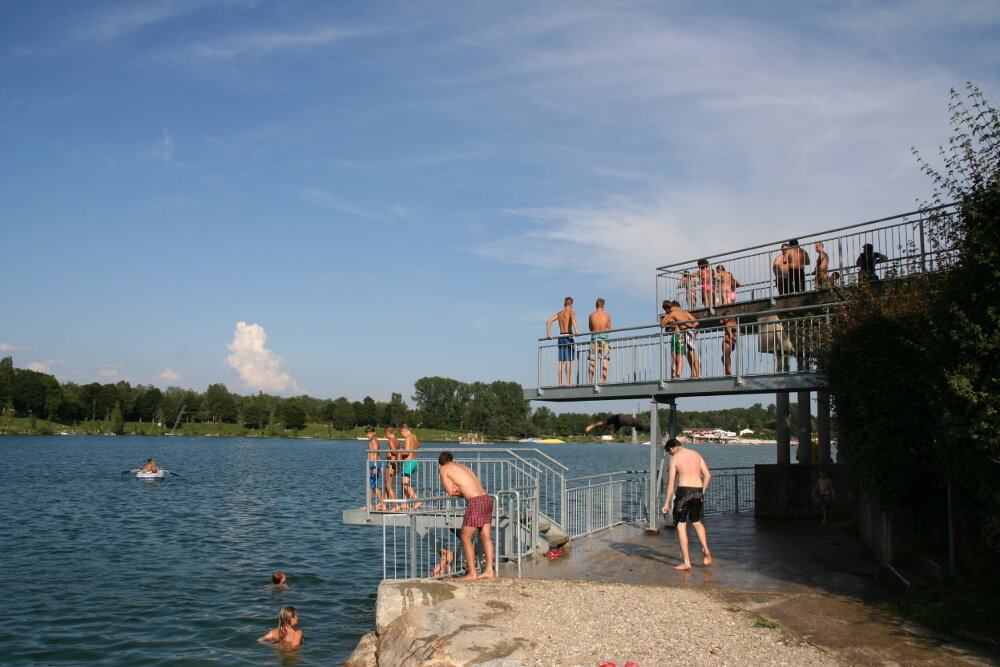 Su parkı Hohenlohe Au-See - Asten/Linz Sommersport- u Erholungsgelände, Yukarı Avusturya, foto