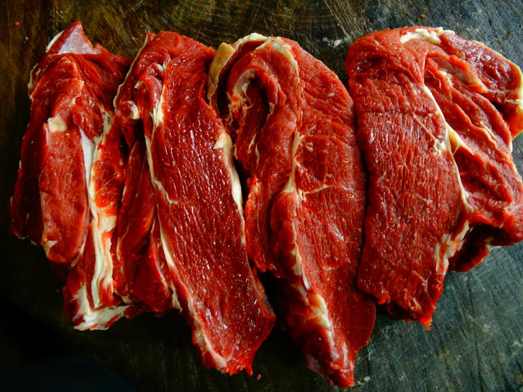 Kasap, şarküteri Свежее мясо, Soçi, foto