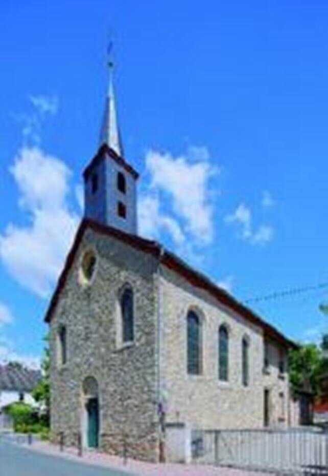 Dini dernekler Evangelische Kirche Weinolsheim - Evangelische Kirchengemeinde Dolgesheim Weinolsheim, Renanya‑Palatinate, foto