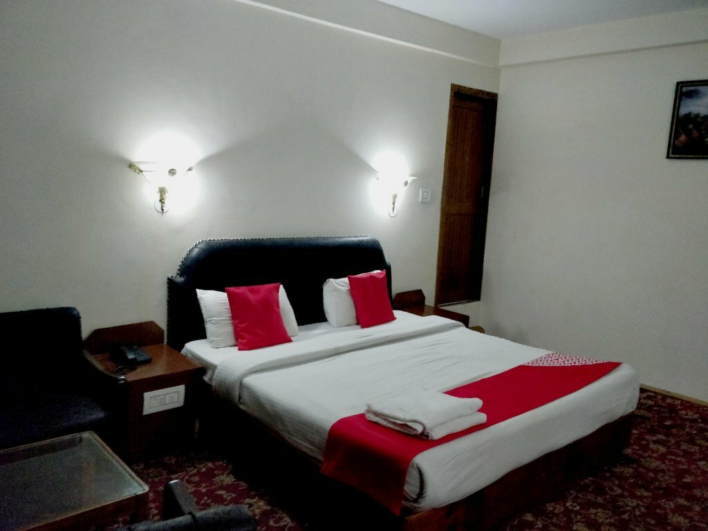 Otel Capital O 19499 Shishamaati, Kullu, foto