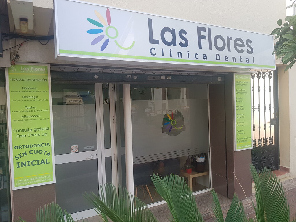 Özel ağız ve diş sağlığı klinikleri ve muayenehaneleri Clínica Dental Las Flores, Torremolinos, foto
