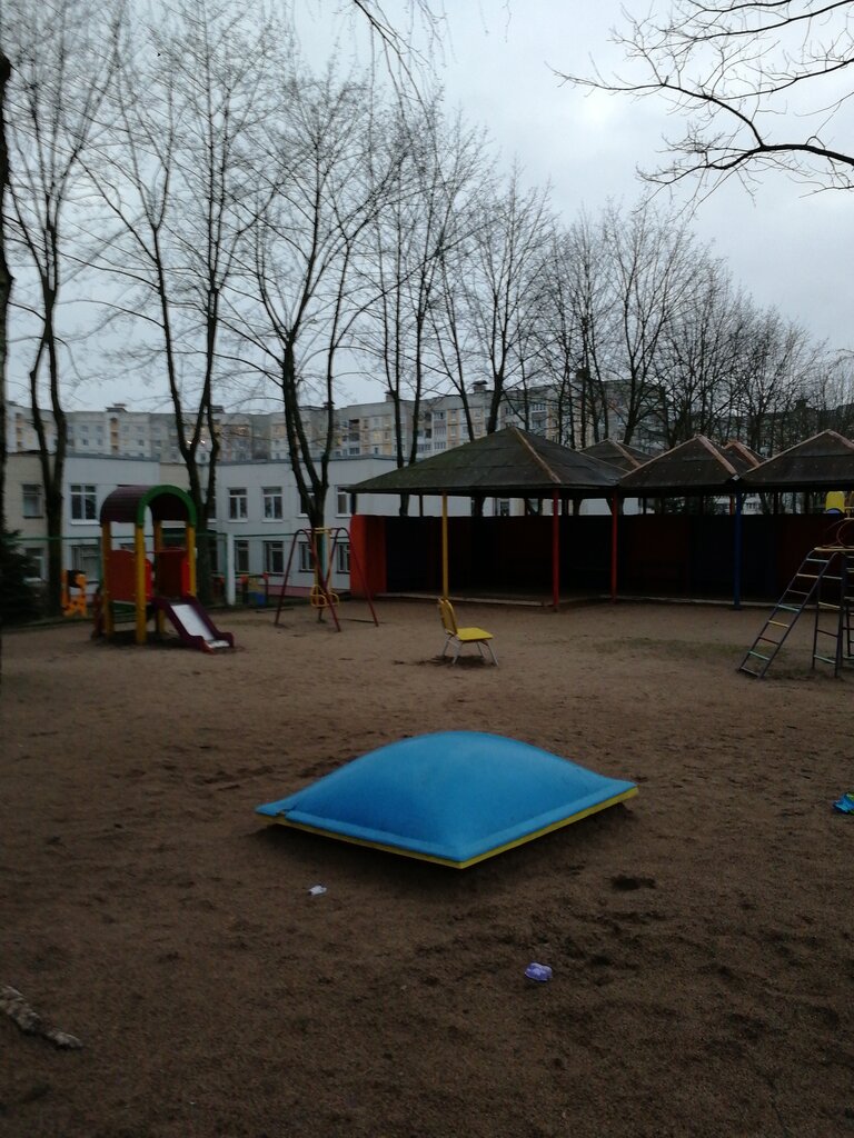 Oyun alanı Playground, Minsk, foto
