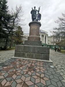 М. В. Ломоносов (Arkhangelsk, Severnoy Dviny Embankment), anıt, heykel  Arhangelsk'ten
