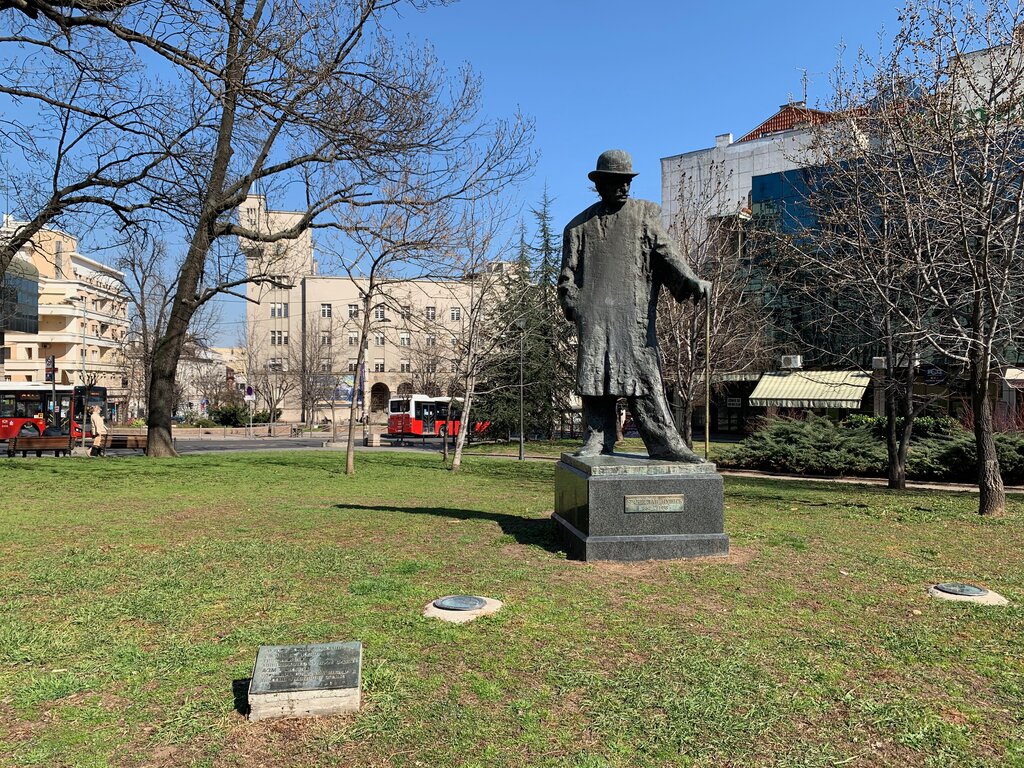 Anıt, heykel Бранислав Нушич, Belgrad, foto