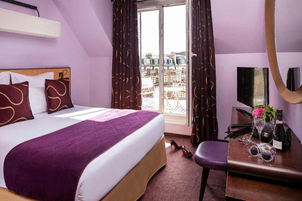 Otel Regina Eiffel, Paris, foto
