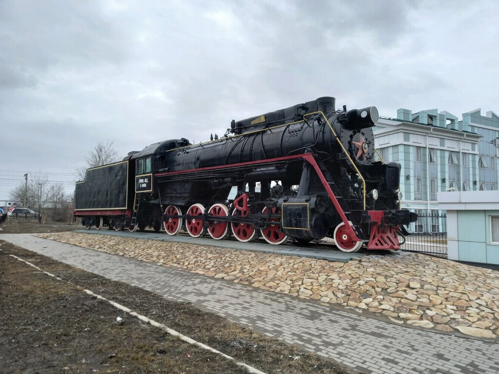 Teknoloji anıtı Паровоз Л-0088, Volgogradskaya oblastı, foto