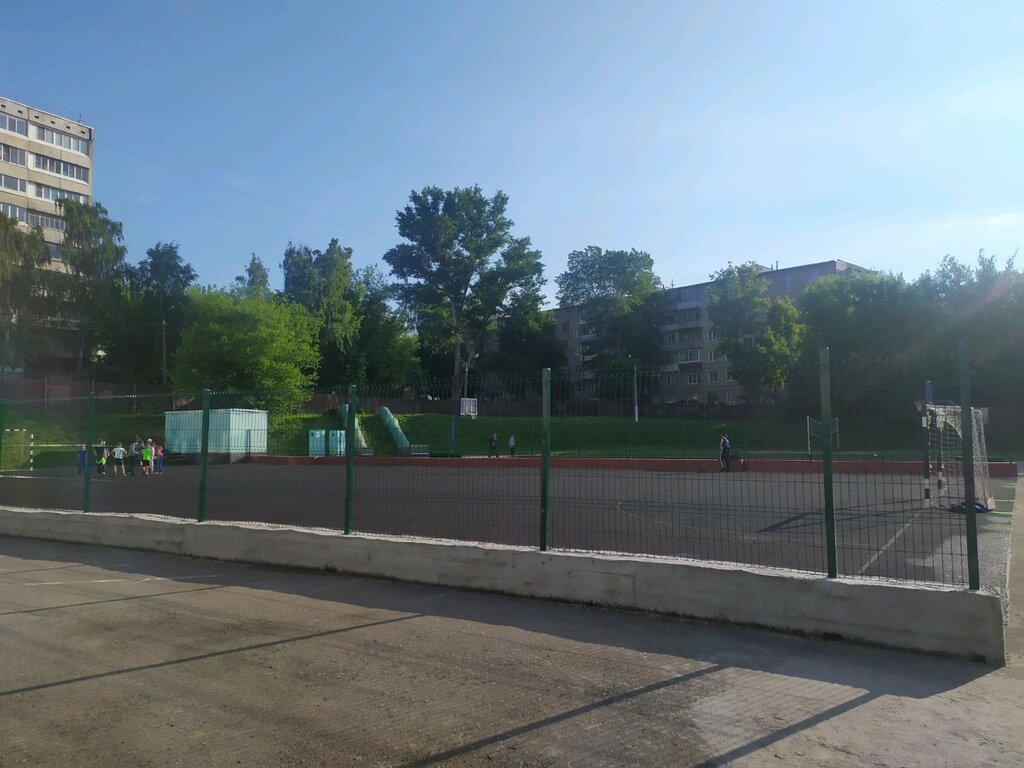Spor alanı Спортивная площадка, Tula, foto