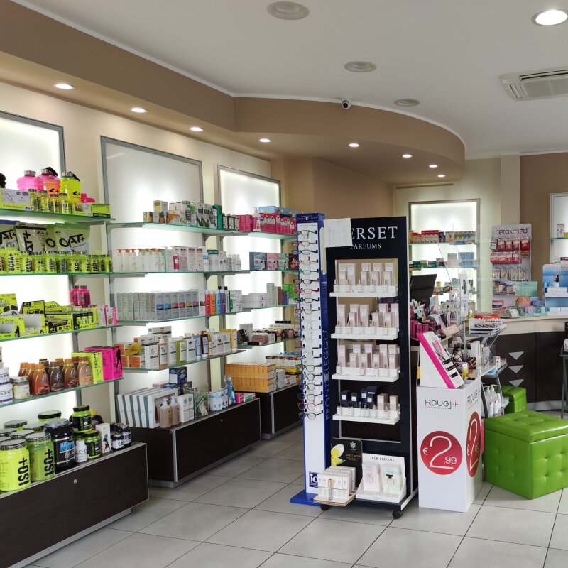 Kozmetik ve parfümeri mağazaları Parafarmacia Marconi, Calabria, foto