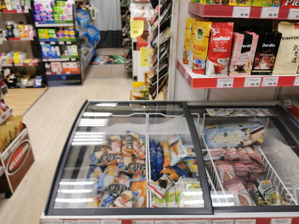 Havai fişek firmaları Mini Market, Moskova, foto