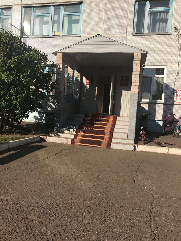 Anaokulları Detsky sad № 82 Solnechnyye luchiki, Nijnekamsk (Tüben Kama), foto