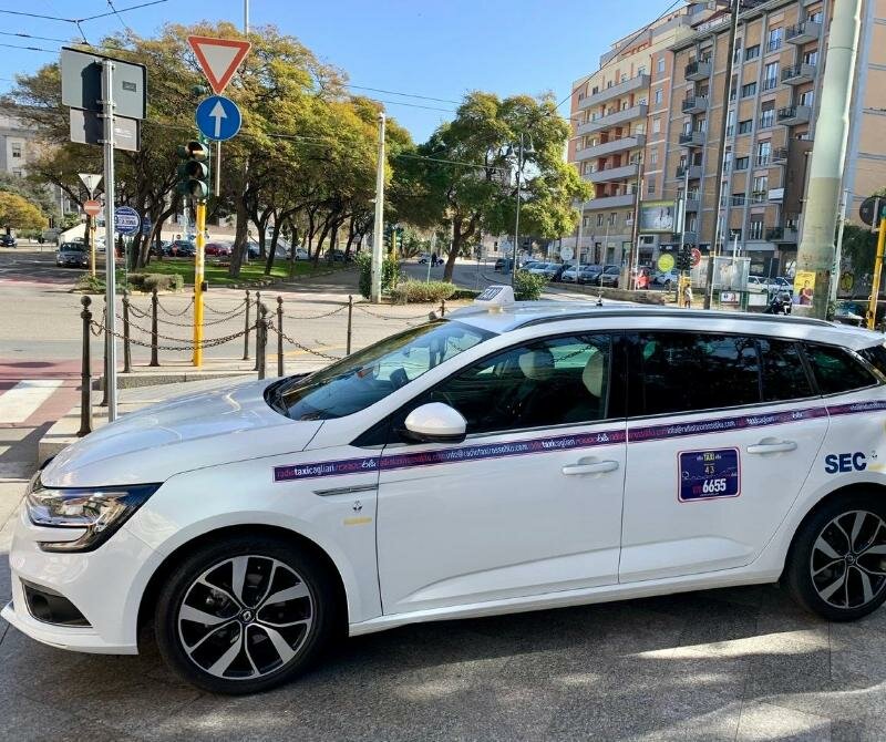 Taksi Radio Taxi Cagliari Rossoblu' - Servizi di Mobilita', Cagliari, foto