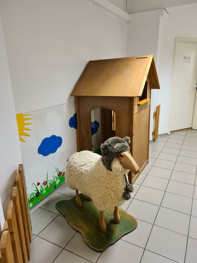 Çocuk poliklinikleri Dr. Fischer Maria Kinder- u. Jugendärztin, Bavyera, foto