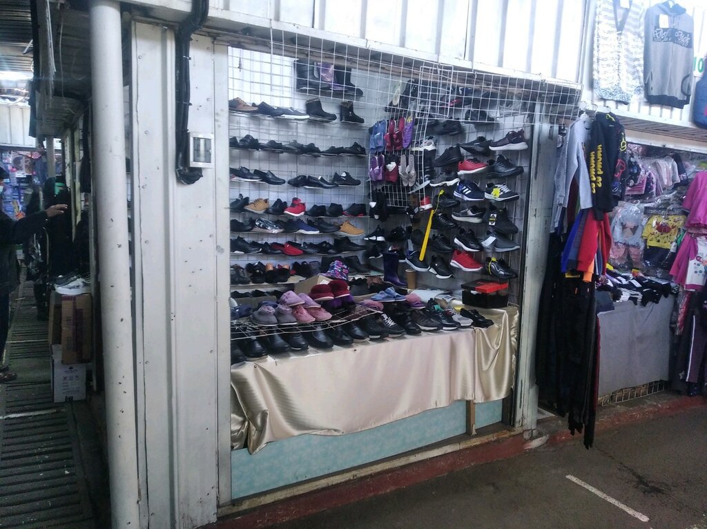 Ayakkabı mağazaları Shoes for Everyone, Almatı, foto