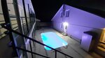 Гостевой дом (Рабочая улица No:102, село Медведево), otel  Kırım Cumhuriyeti'nden
