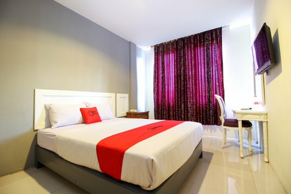 Otel RedDoorz Plus near Jogja Expo Center, Dünya, foto