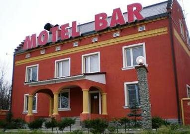 Otel Hotel Ararat, Rava‑Ruska, foto