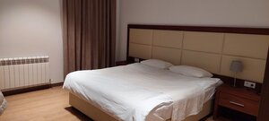 Union  (ulitsa Levandovskogo No:62/16), otel  Grozni'den