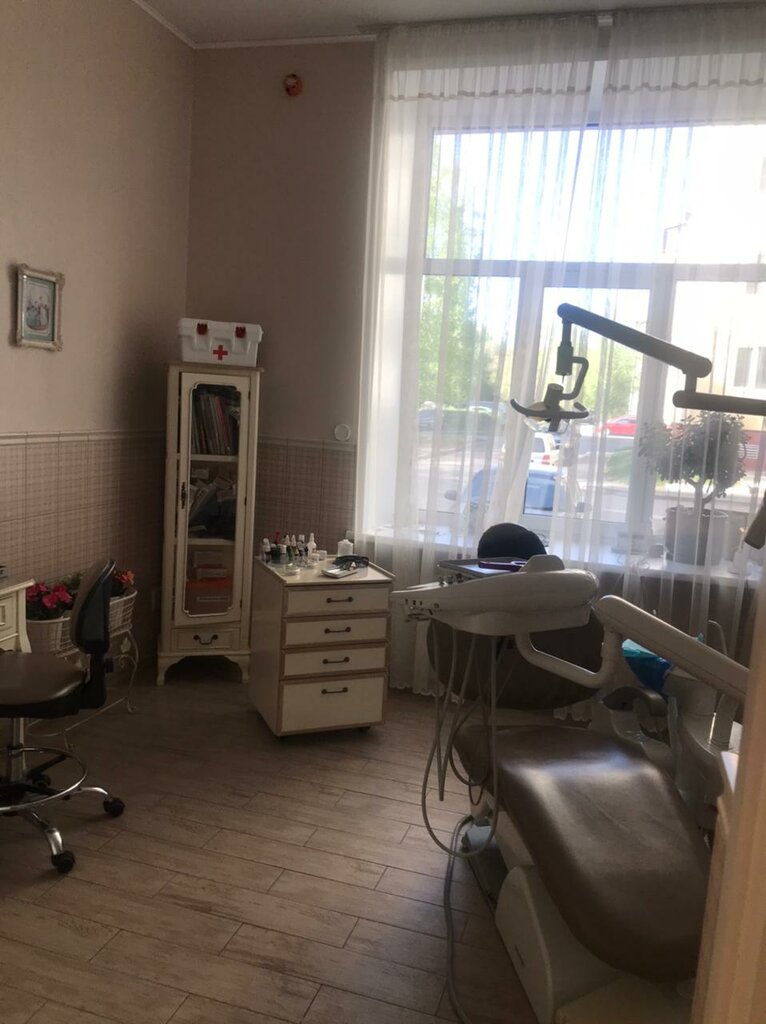 Özel ağız ve diş sağlığı klinikleri ve muayenehaneleri Tsentr zdorovya i krasoty Kvinta, Kemerovo, foto