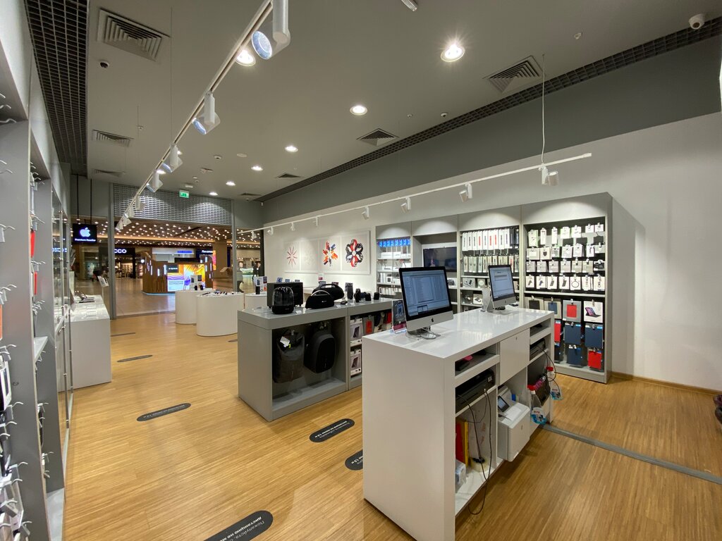 Cep telefonu ve aksesuarları satış mağazaları restore:, Yekaterinburg, foto