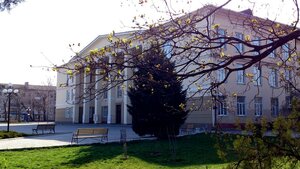 Городской дом культуры (prospekt Khimikiv No:28), kültür ocakları  Severodonetsk'ten