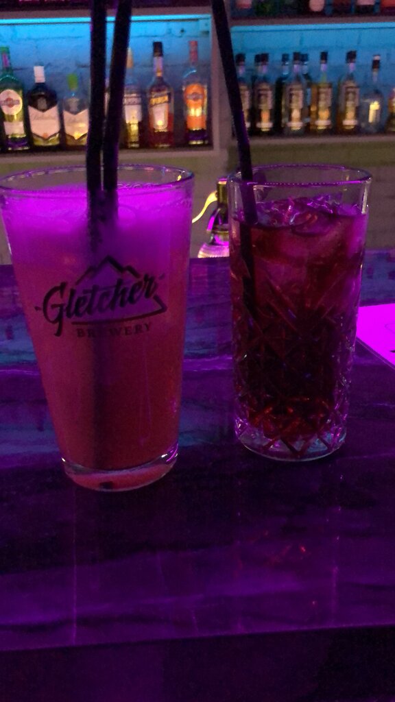 Gece kulüpleri Bazzar, Tomsk, foto