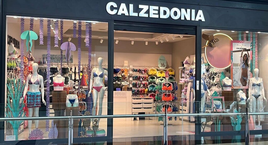 Giyim mağazası Calzedonia, Valensiya, foto