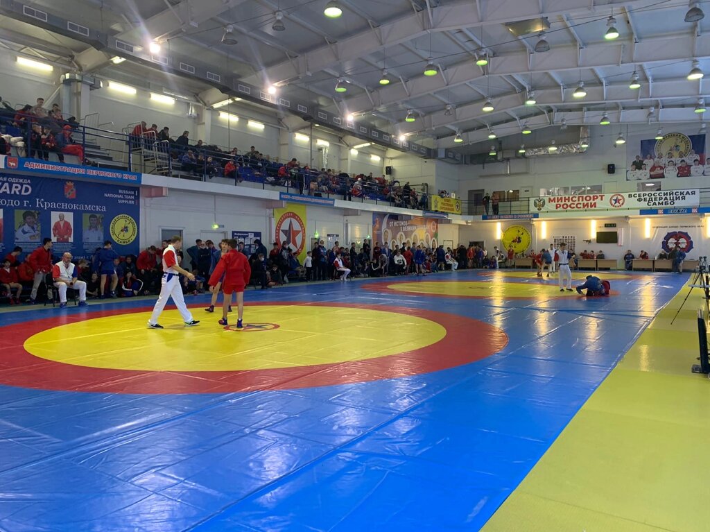 Spor okulları Спортивная школа олимпийского резерва по самбо и дзюдо, Krasnokamsk, foto