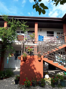 Tomilo (Primorskaya ulitsa No:16A, selo Alakhadzy), otel  Gagra Bölgesi'nden