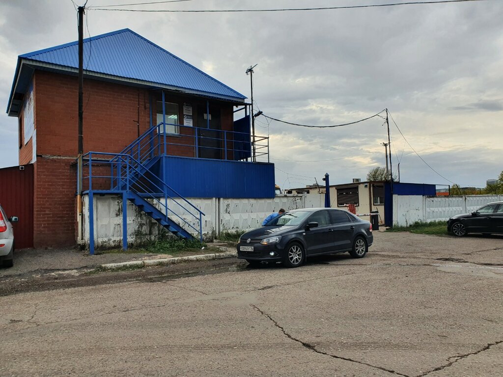 Yediemin otoparkları ГБУ Безопасность дорожного движения, Naberejniye Çelny (Yar Çallı), foto