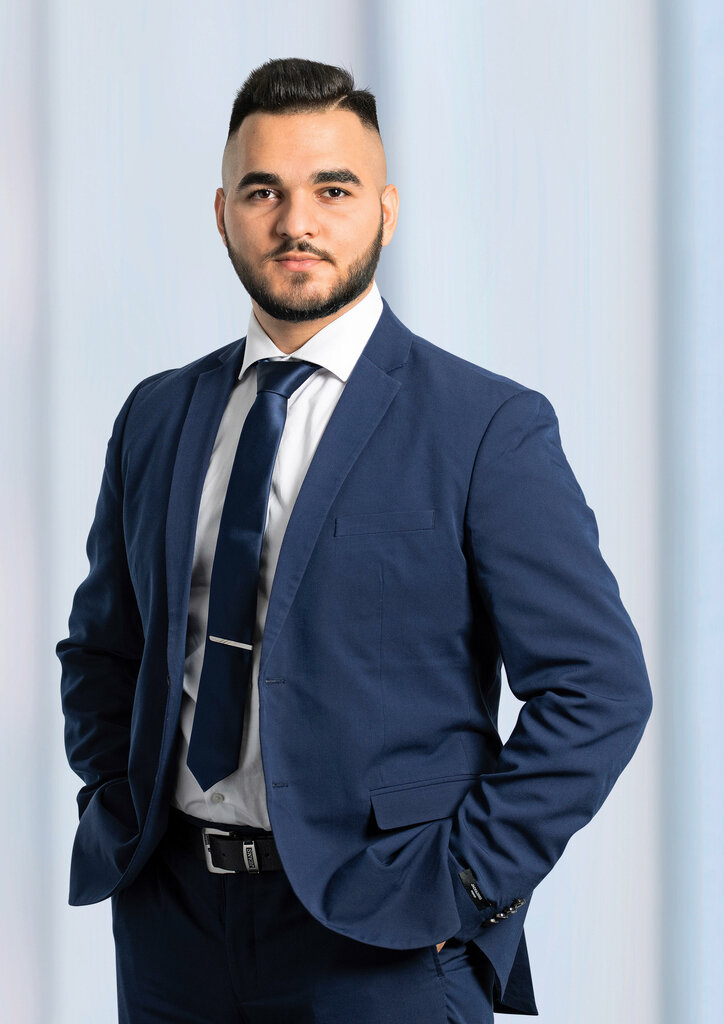 Sigorta şirketleri ProFina - Mohamed Mousa, Dortmund, foto