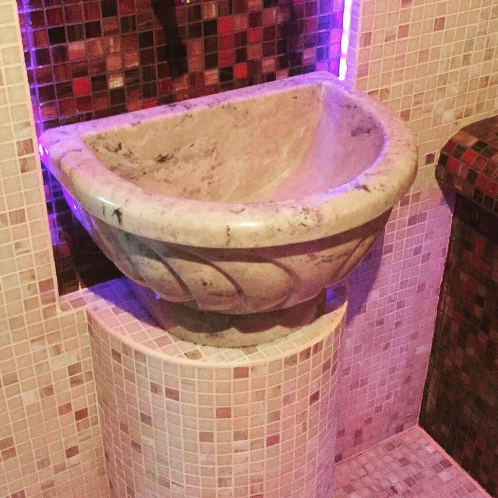 Taş ürünler ve yapılar Студия Литьевого Камня, Yekaterinburg, foto