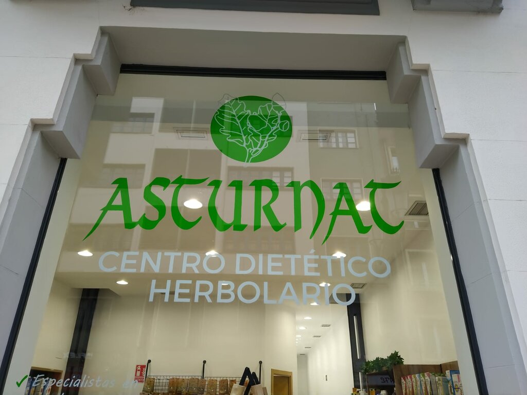 Alternatif tıp merkezleri Centro dietético - Herbolario Asturnat, Oviedo, foto
