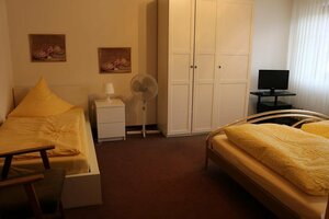 Gasthaus Mester (North Rhine-Westphalia, Olpe, Lennestadt, Oedingen), otel  Kuzey Ren‑Vestfalya'dan
