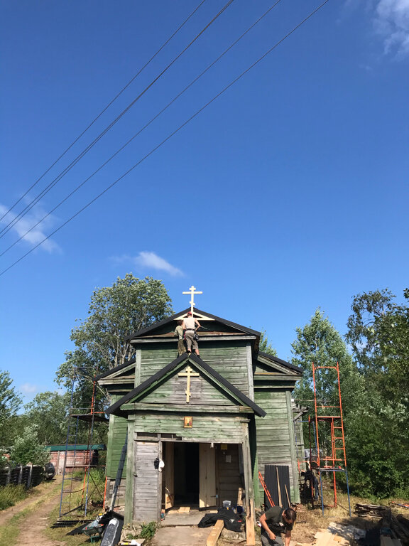 Ortodoks kiliseleri Tserkov Petra i Pavla V Voronovo, Saint‑Petersburg ve Leningradskaya oblastı, foto