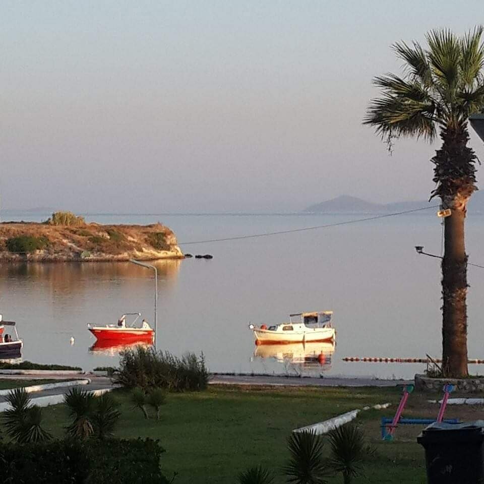 Restoran Cunda Balıkçısı, İzmir, foto