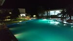 Swimming pool (Autonomous Republic of Abkhazia, Town of Bichvinta), yüzme havuzları  Pitsunda'dan