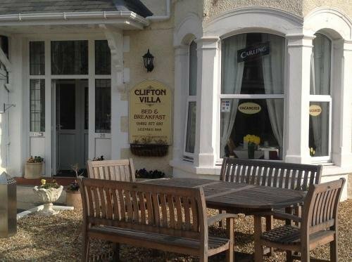 Otel Clifton Villa Guest House, Llandudno, foto