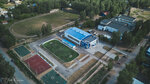 Витязь (ulitsa Mira No:2А), çok amaçlı spor tesisleri  Sosnovka'dan