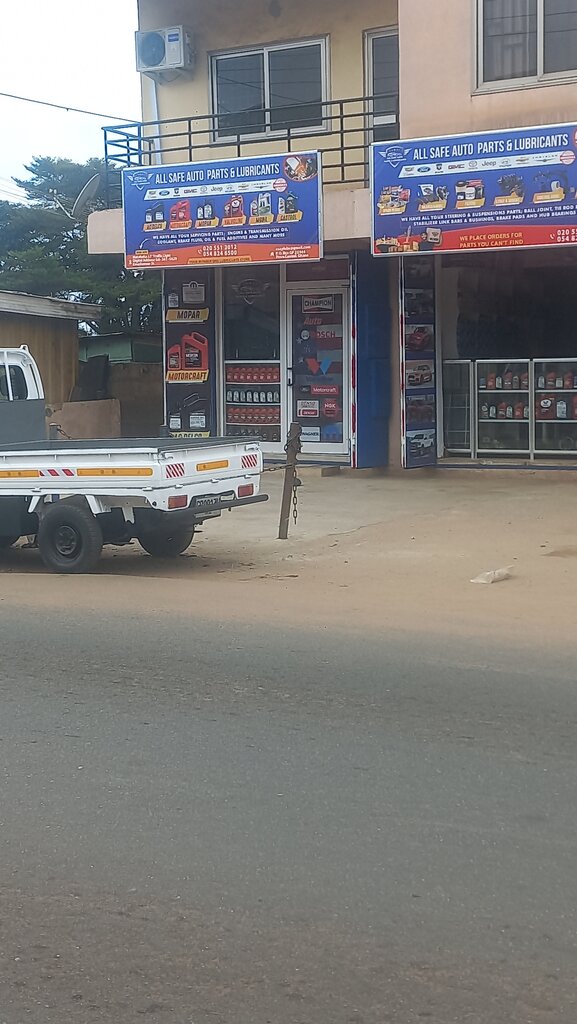 Yağlama ürünleri All Safe Auto Parts & Lubricants, Akra, foto